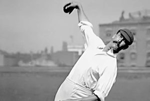 Googly Ball in Cricket: Origin, Impact, & Legendary Bowlers